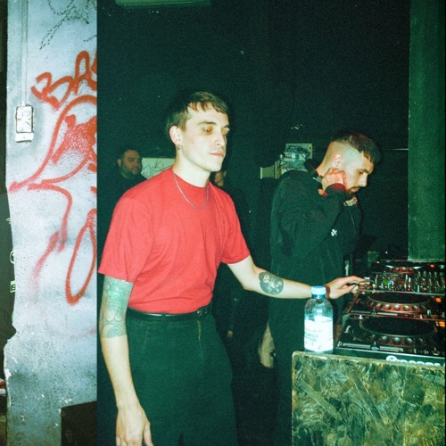 Listen to music albums featuring 90'S RAVE & HARD HOUSE B2B DJ LENNI by ...