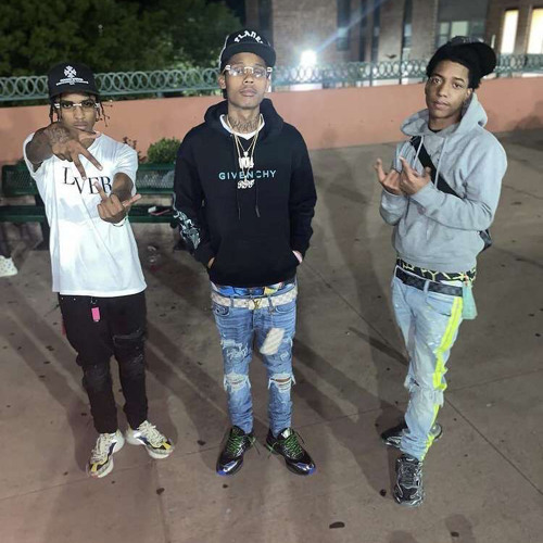 Stream DThang X Leeky Drilly X Tuz Dough - 4z by @leszvn | Listen online for free on SoundCloud