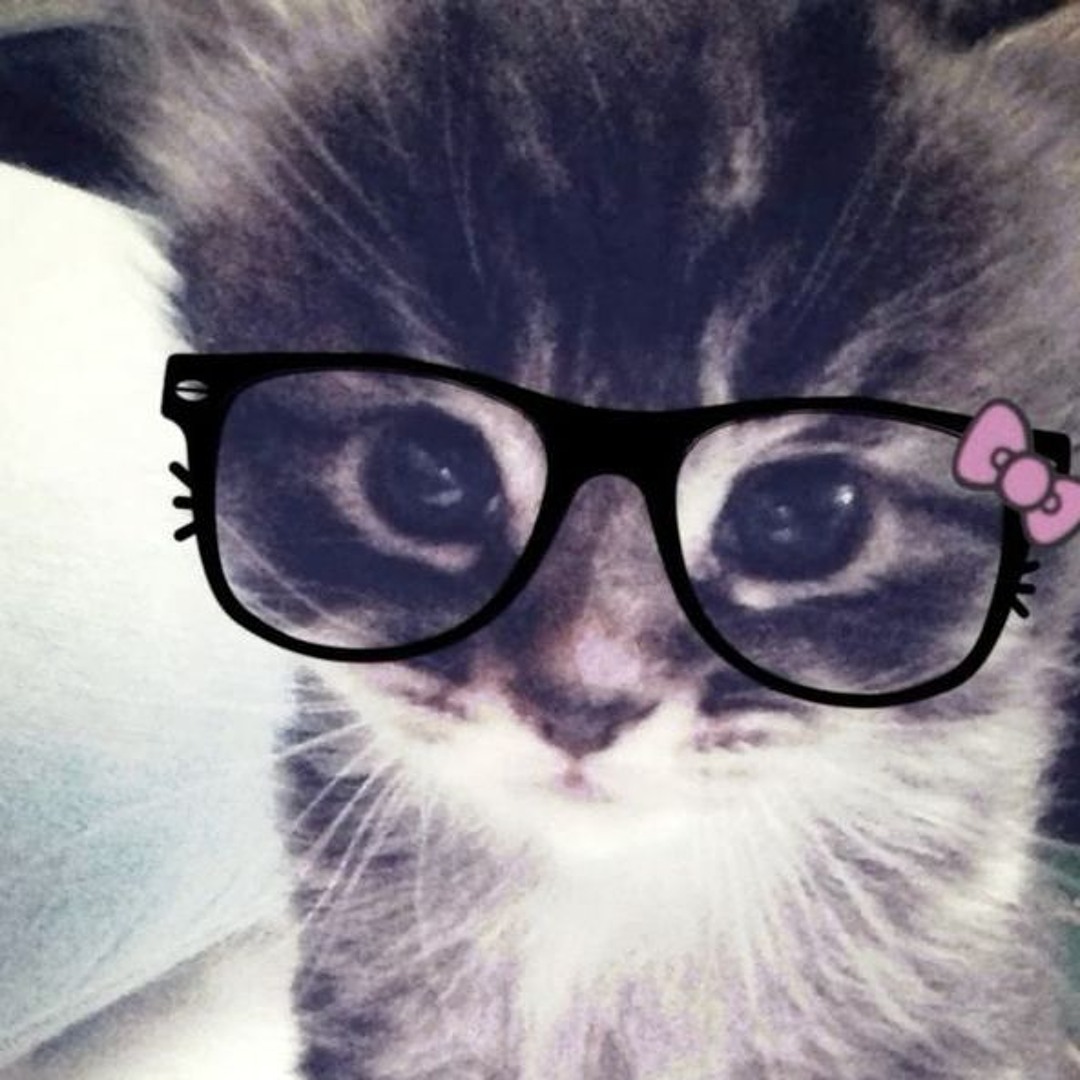 Stream lovelyllaila | Listen to y tuuu playlist online for free on ...