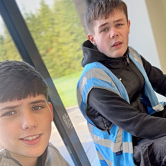 Darragh Harvey's Instagram, Twitter & Facebook on IDCrawl