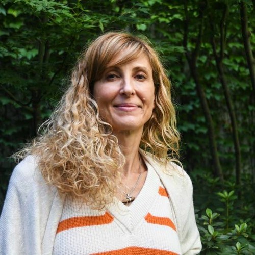 Stream Entrevista a Marcela Luchetta by La autopista del sur | Listen ...