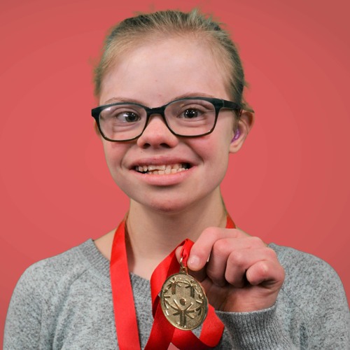 Leah Cunningham's Instagram, Twitter & Facebook on IDCrawl