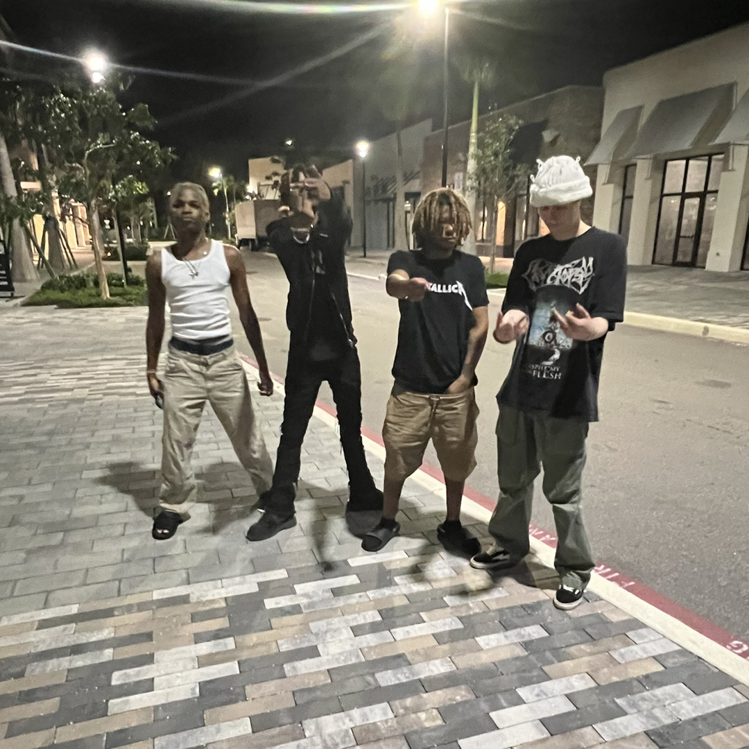 Stream onlybino - been scary prod kat lightning by onlybino2 | Listen ...