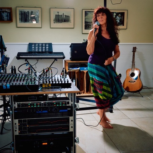 Stream hedonism_musikdemo_yvonne_2024-07 (1080p) by Yvonne “Lou Zappa ...