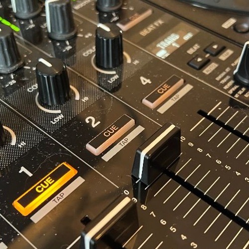 Stream June Mix Part 1 Tech House 2023 by DjHardyE by DjHardyE | Listen ...