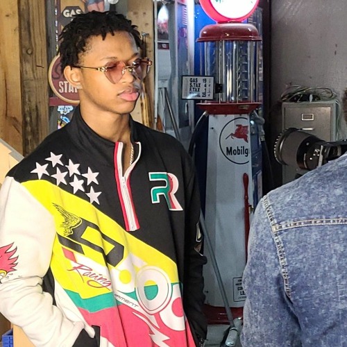 Stream Love Can't Be Brought.mp3 by Lil Mello | Listen online for free ...