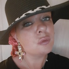 Jessica Diamond's Instagram, Twitter & Facebook on IDCrawl