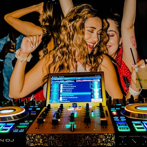 Stream 4 Hours Deeply House Mix DJ CB by DJ Chris Bernard - DJ CB ...