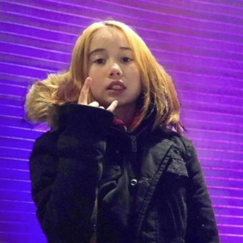 Stream lil tay (prod. emosama) by Pink Molli | Listen online for free ...