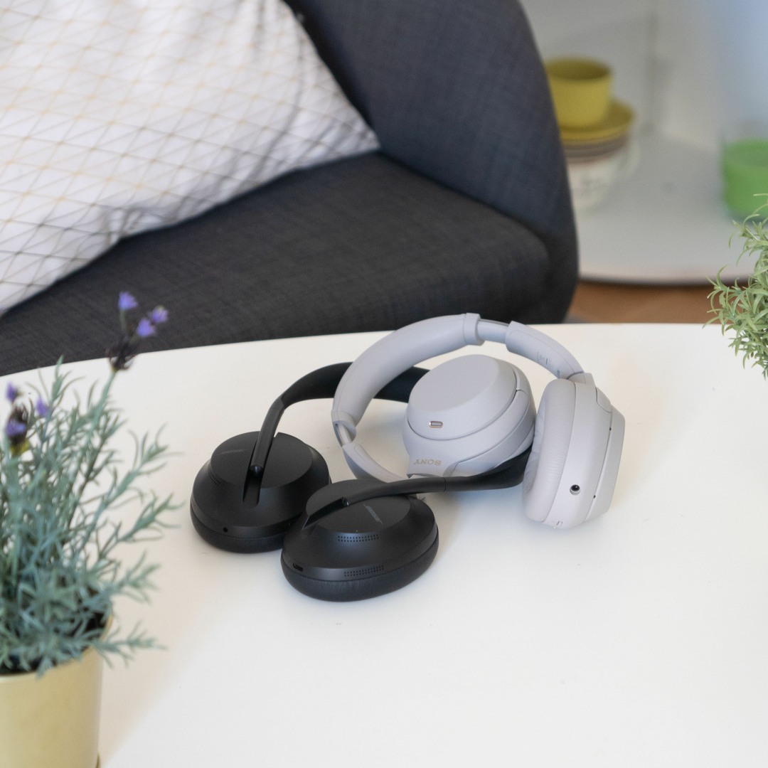 Listen to Bose Headphones 700 — Avenue Très Animée by Labo son Les ...