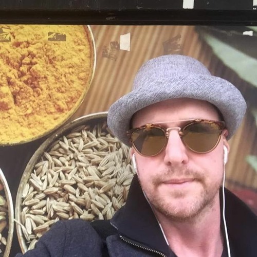 Stream Met in a crowded room by Kevin Maze Patrick | Listen online for ...