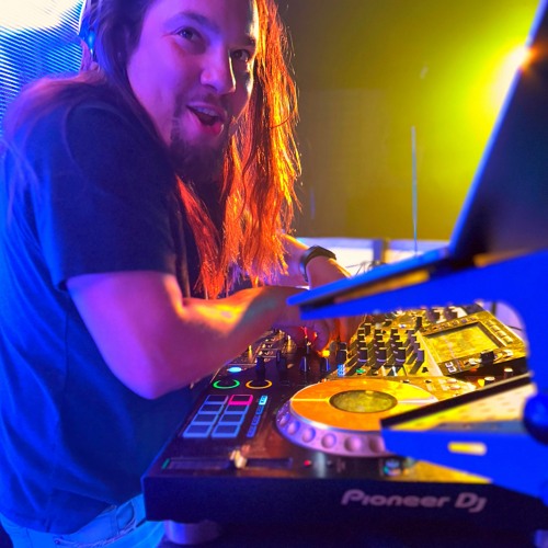 Stream Comp mix 2023 by DJ Kool Arrow | Listen online for free on ...
