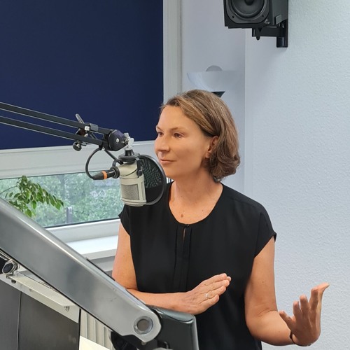Stream Regionspräsidentenwahl 2021: CDU-Kandidatin Christine Karasch im ...