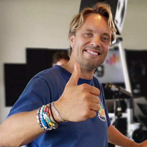 Stream episode Bas Smit(Ondernemer en influencer) - De Ondernemer XL 12 ...