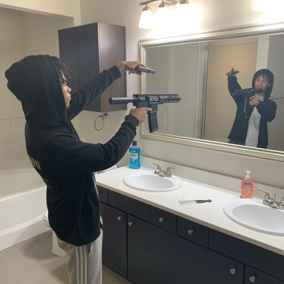 Stream still in my bag ft Summrs (prod lockxge) by Desire (saykayb ...
