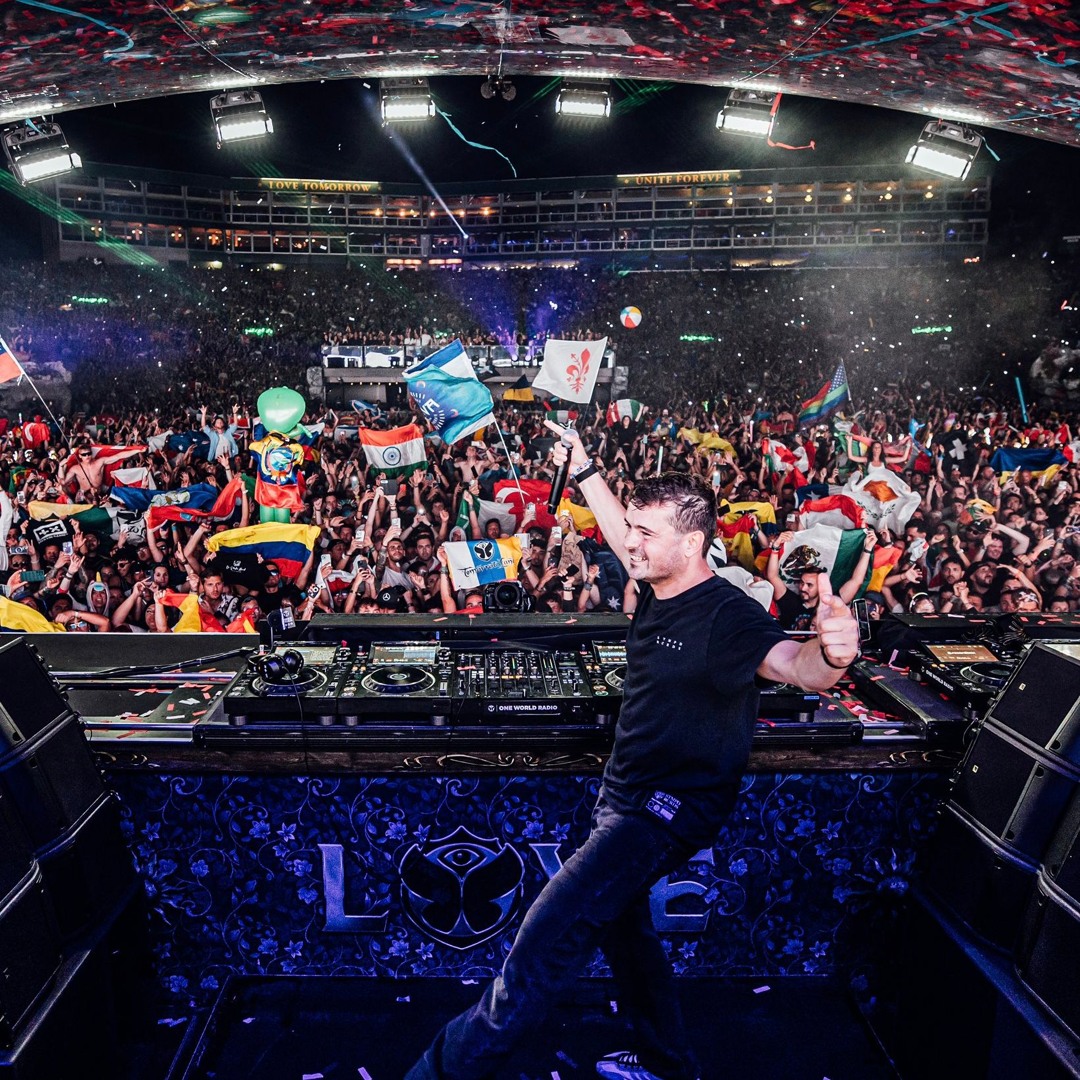 Stream MARTIN GARRIX LIVE @ TOMORROWLAND 2025 W2 by Joey Garrix ...