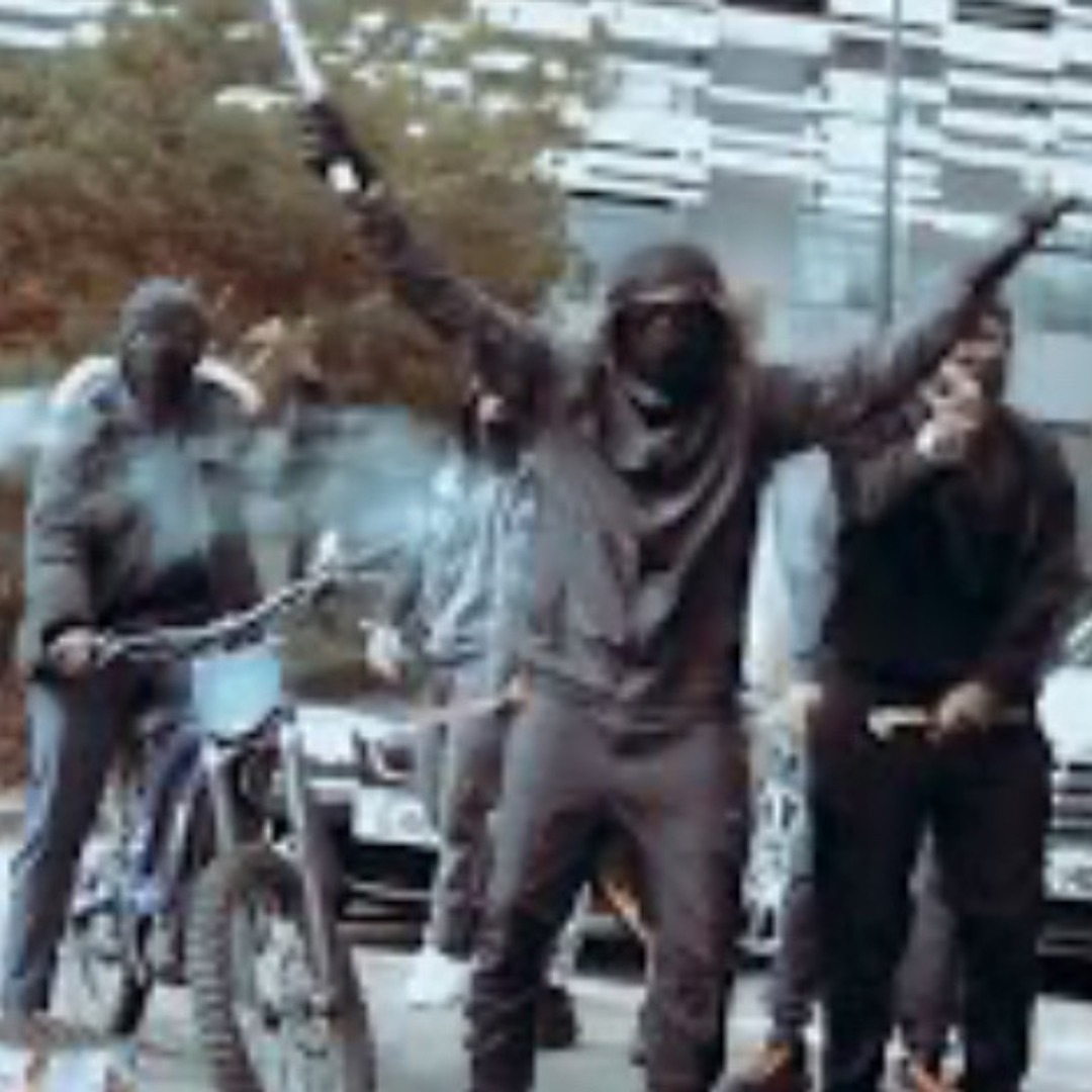 Stream STATUS X MUCKZ - Squeeze Benz (Music Video) by Caralonie Lesley ...