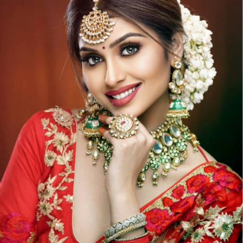 Stream Sakshi Bhogal Biography: Wiki, Age, Height, Boyfriend, Family ...