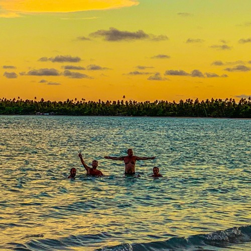 Stream 14 Azul Da Cor Do Mar Todo Azul Do Mar by Flavio Venturini ...