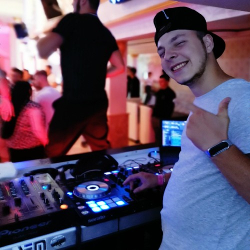 Stream Instasamka - Lipsi Ha (V_Chonka & Chad & Eugene Star Mash Up ...