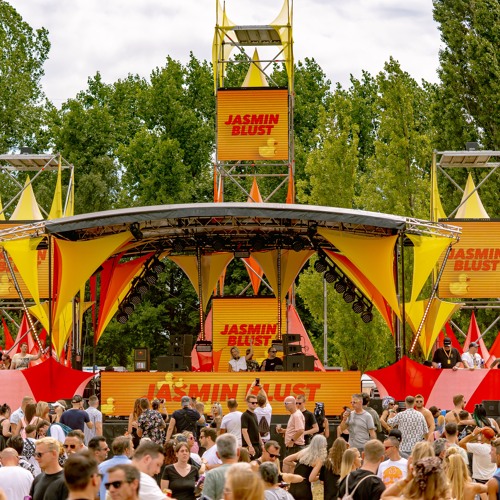 Stream Ruhr in Love 2025 Melodic Techno Set - Live from the Mainstage by Jasmin Blust | Listen ...