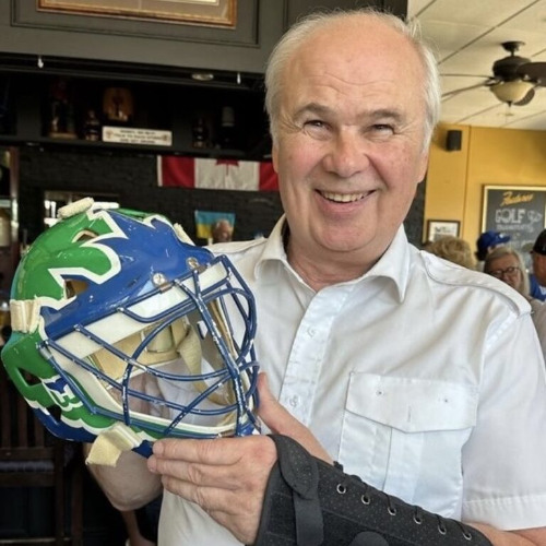 Stream 1-on-1 with NHL goalie mask artist Greg Harrison, the head ...