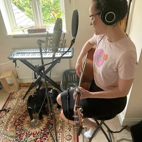 Stream Landslide (Live Cover) - Sarah Munro by Sarah Munro | Listen ...
