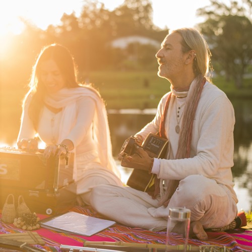 Stream Sol de Primavera by Prema Yantra | Listen online for free on ...