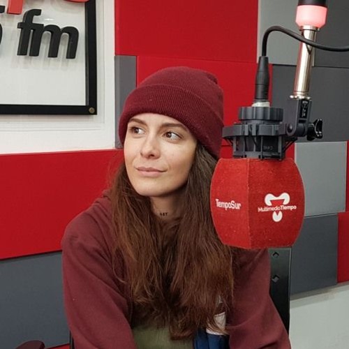 Stream Columna "La Voz del Mar" Ana Fernández: Ángeles de la Peña en ...