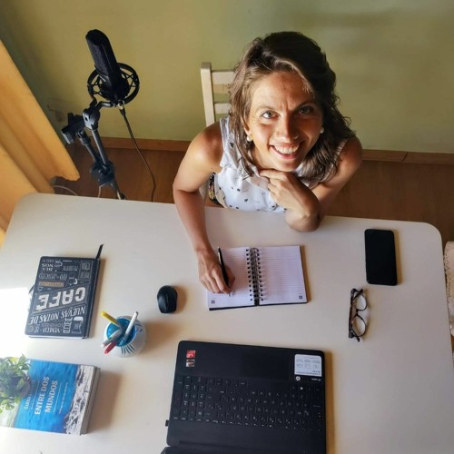 Stream episode Locutora Daniela Boo - Demo Elearning (español ...