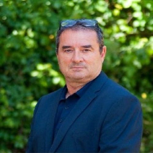 Stream Scuntrata Avec Francois Filoni.WAV by RCF Corsica | Listen ...