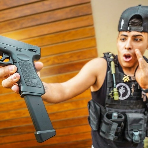 Stream ACAPELLA MC JOHN JB VIU MEU FUZIL E GAMOU GLOCK DE PENTE ALONGADO 140 BPM FODAAAAA ...