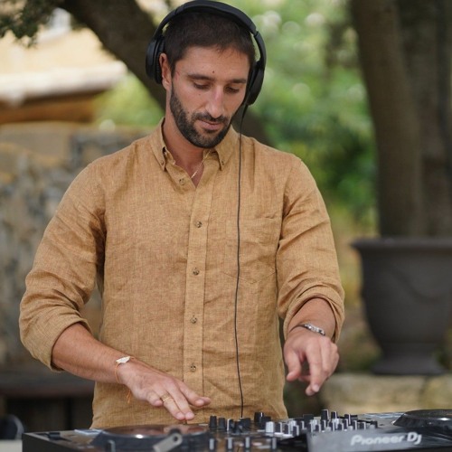 Stream Sun Kissed [With love to J & S] by Leonson | Listen online for ...