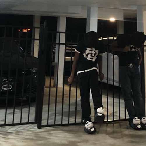 Stream knife by ripidols | Listen online for free on SoundCloud