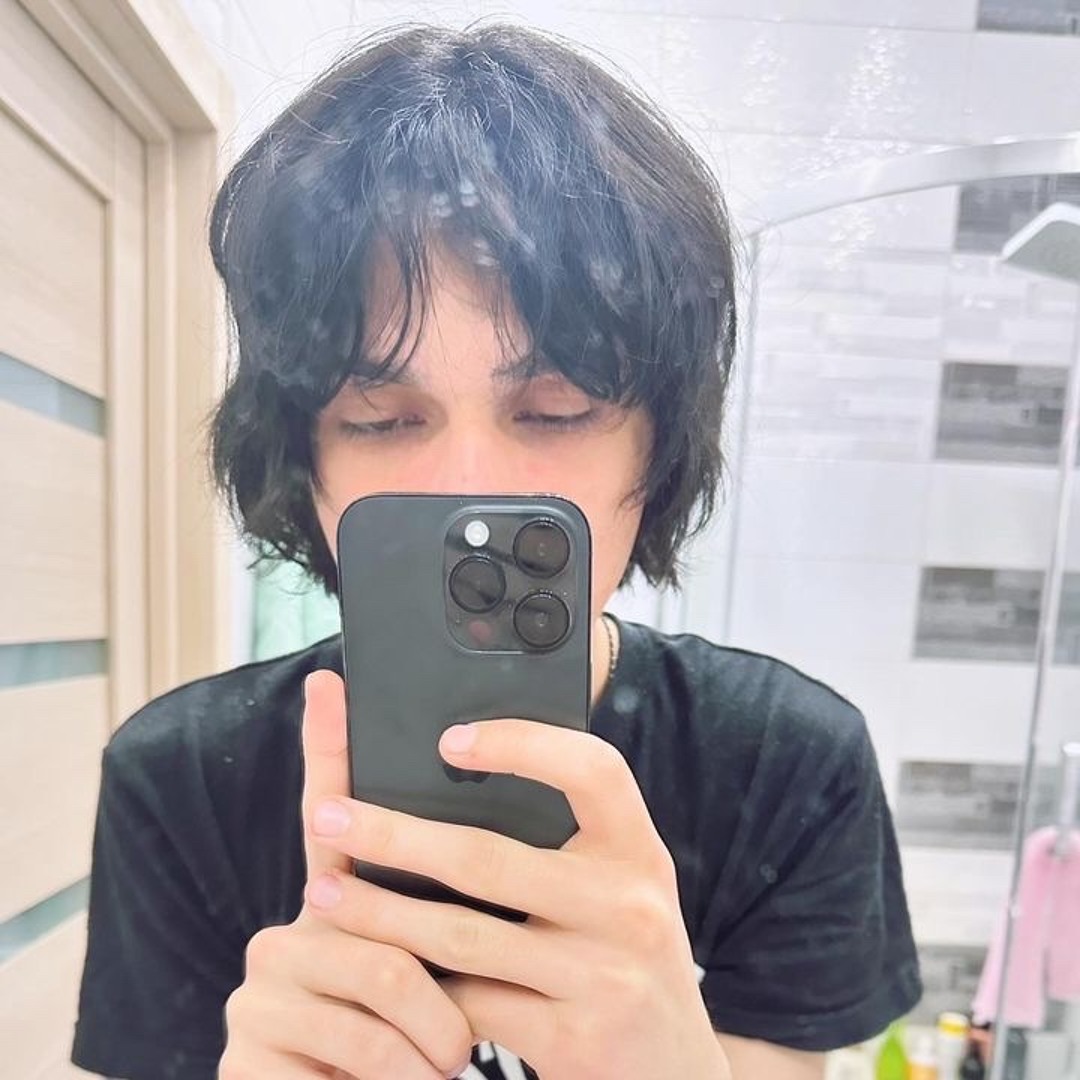 Stream rrray | Listen to sddsd playlist online for free on SoundCloud