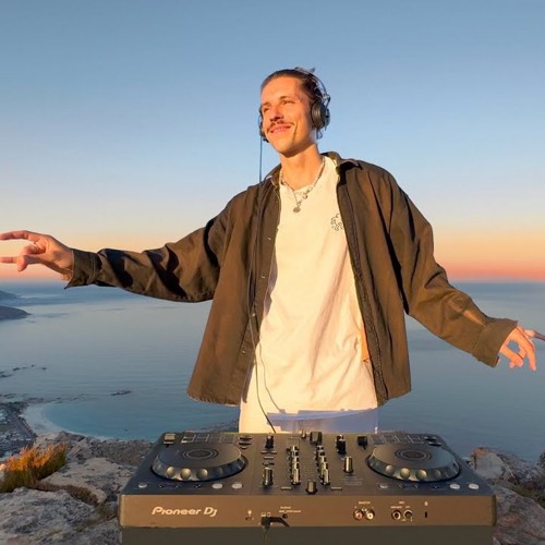Chris Luno @ Lion's Head Cape Town, South Africa 2024-04-30