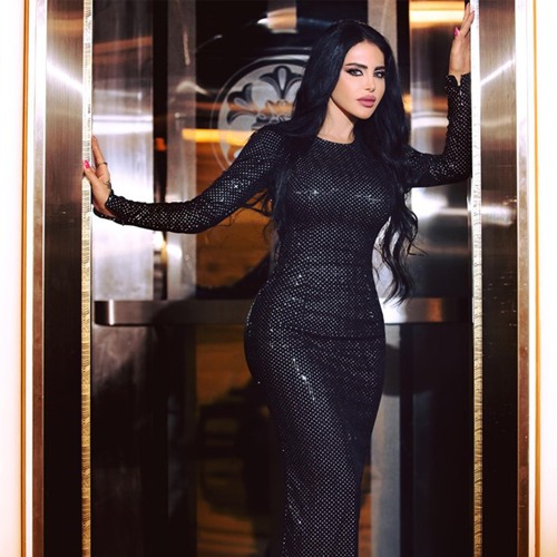 Stream Lazem Ta3ref by Layal Abboud Official | Listen online for free ...