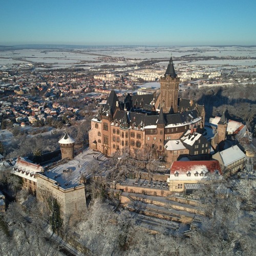 Stream Mr. Slot x BRIANB - Reminiszenz by DjSetBörse [DSB] | Listen ...