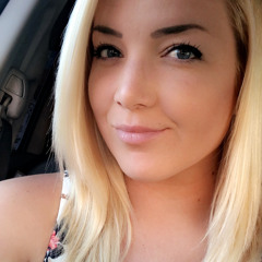 Caryn Hart's Instagram, Twitter & Facebook on IDCrawl