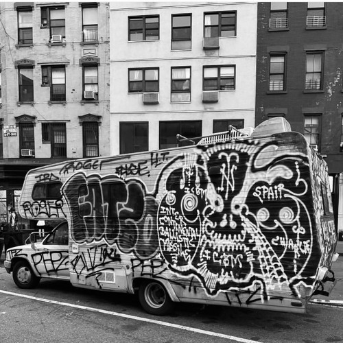 Stream THE 𝕽ADIO IN YOUR VAN | Listen to electronic ghetto tech house ...