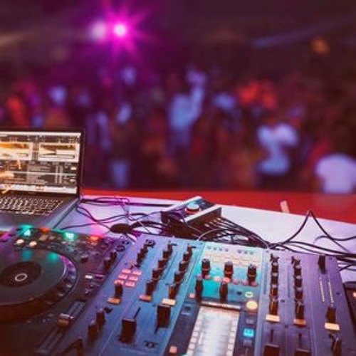 Stream “Luca B’s House Mayhem” LUCA B. DJ SET MAY 2024 by Luca Boni DJ ...