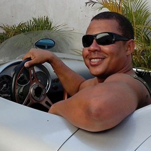 Stream Super Mix 12 By Dj Muniz (SilvioSantosMix) by Dj Muniz | Listen ...