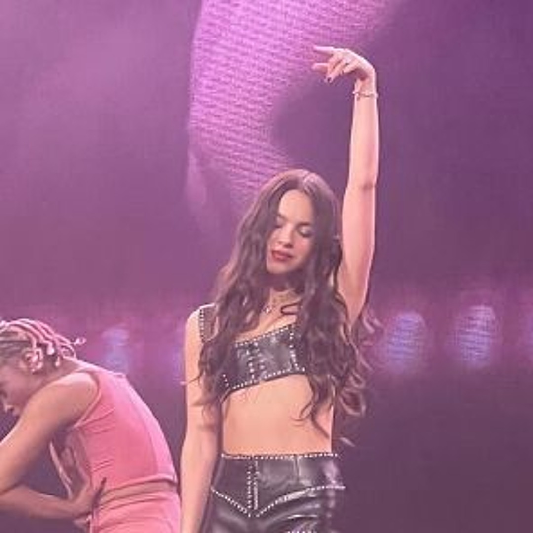 Stream Olivia Rodrigo Pretty Isnt Pretty Live At London By The New 7964