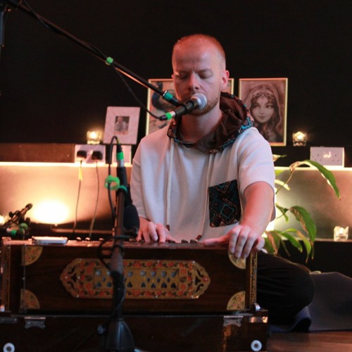 Stream Jake Emlyn & Sam La Vie - Mantra Lounge - Jaya Radhe Shyam by ...