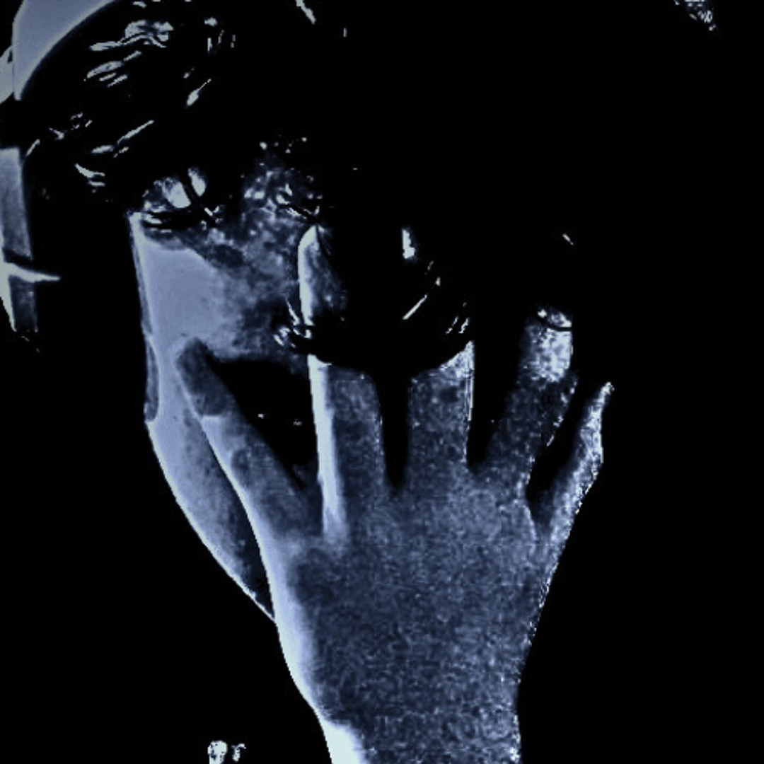 Stream Venatrix & TheWyattChannel - ID by Venatrix | Listen online for ...