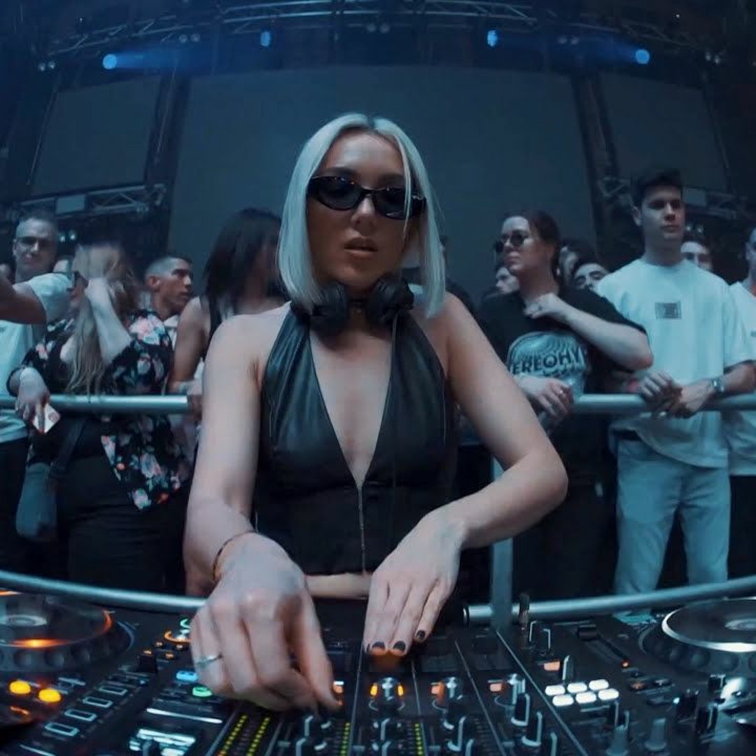 Stream Tita Lau LIVE @ Get Closer, 338 London, UK Tech House House ... Stream Tita Lau LIVE @ Get Closer, 338 London, UK Tech House House ...