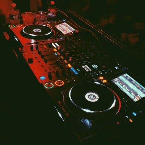 Stream RAGE COMP MIX by AGENT RAVE | Listen online for free on SoundCloud