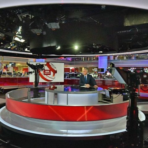 Stream Auge y declive de los noticiarios de televisión by Macarena De ... Stream Auge y declive de los noticiarios de televisión by Macarena De ...