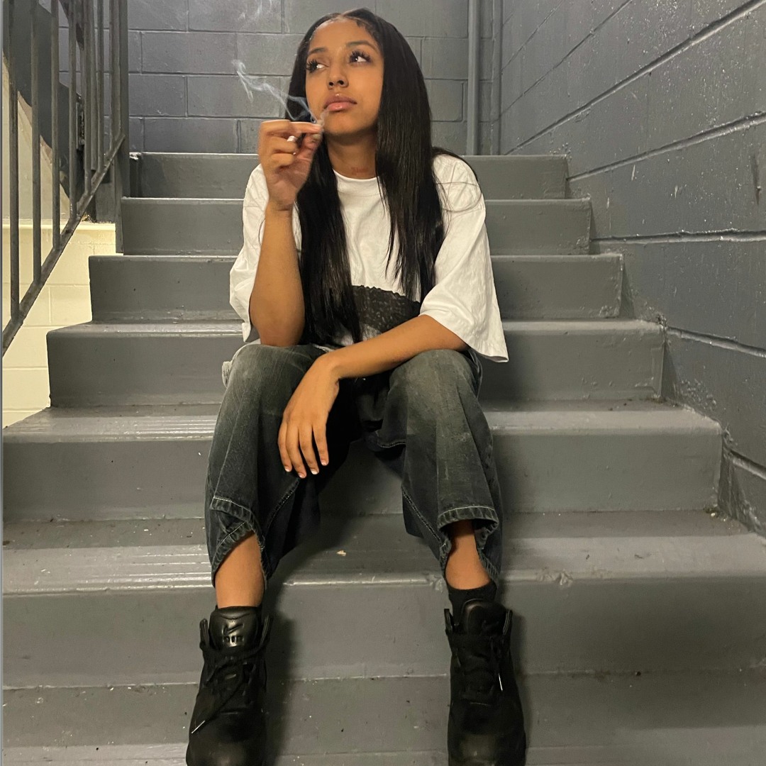 Stream ON HOTS (prod. babatobi x seji) by BABY OSAMAA | Listen online ...