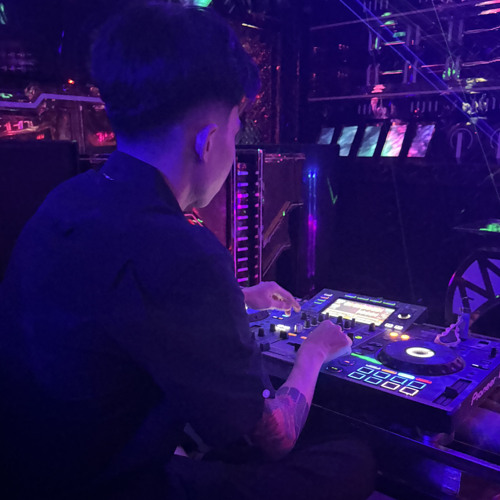 Stream Gia Khánh | Listen to nổ đầu💥 playlist online for free on SoundCloud